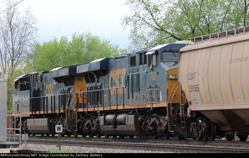 CSX 951 788